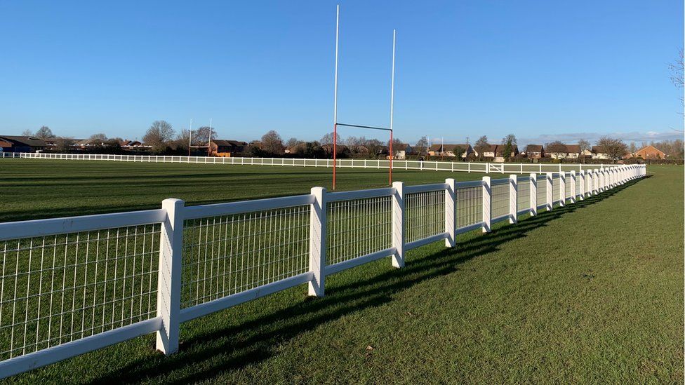 Longlevens Rugby Club builds fence to protect players from dog poo ...