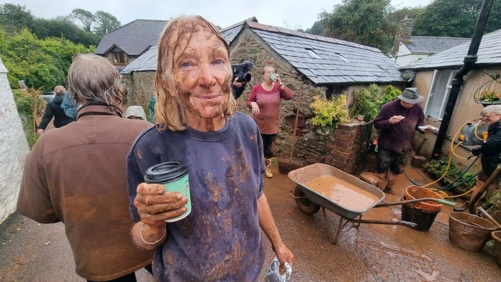 Exeter Airport closes after being hit by flooding - BBC News