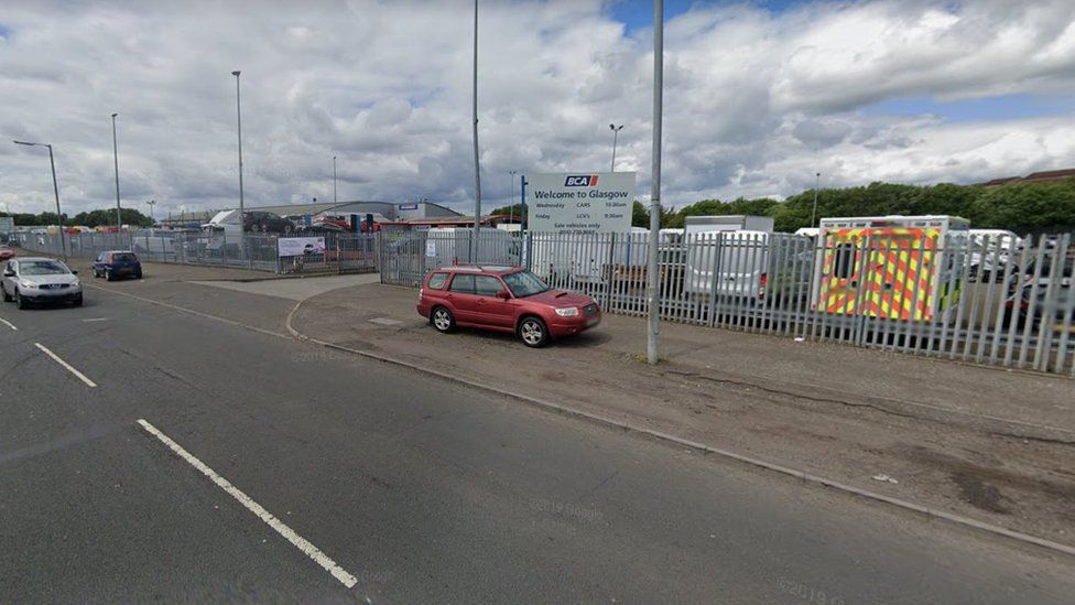 Motorcyclist dies two days after road crash - BBC News