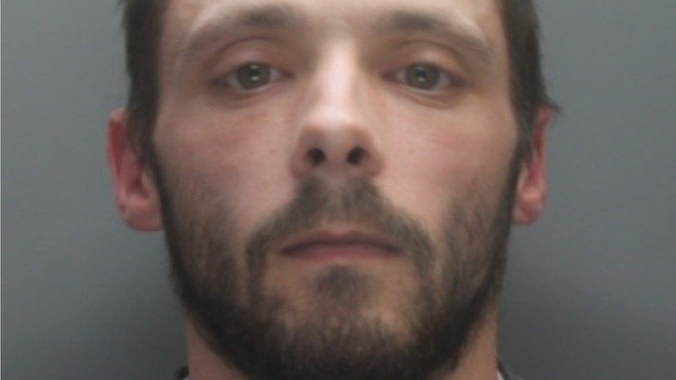 Aintree sex assault: Man jailed for attacking schoolgirl - BBC News