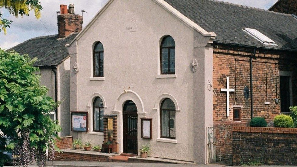 Service for 156 Staffordshire mine disaster victims - BBC News
