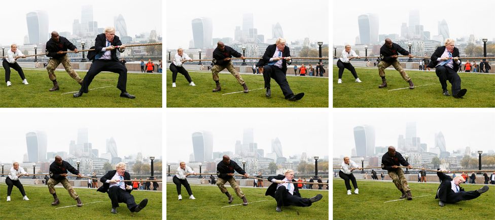 Week in pictures: 24-30 October 2015 - BBC News