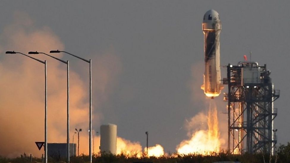 Jeff Bezos launches to space aboard New Shepard rocket ship - BBC News