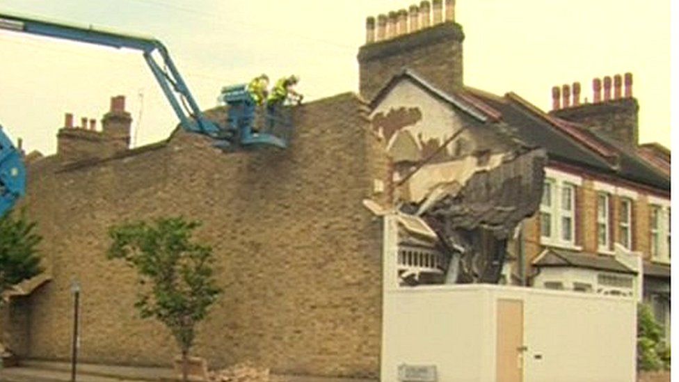 Penarth house collapses during basement extension - BBC News