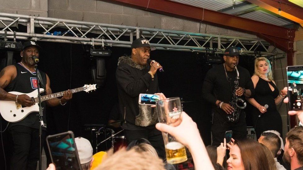 Coolio in Castlederg: 'People thought it was all a hoax' - BBC News