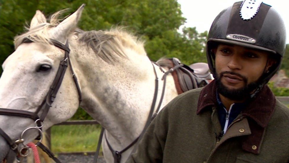 Key4Life charity helps more than 500 ex-prisoners find jobs - BBC News