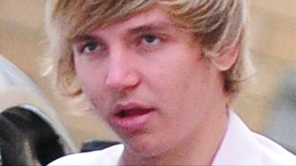 The Sun apologises to murdered Rebecca Aylward's mum over story - BBC News