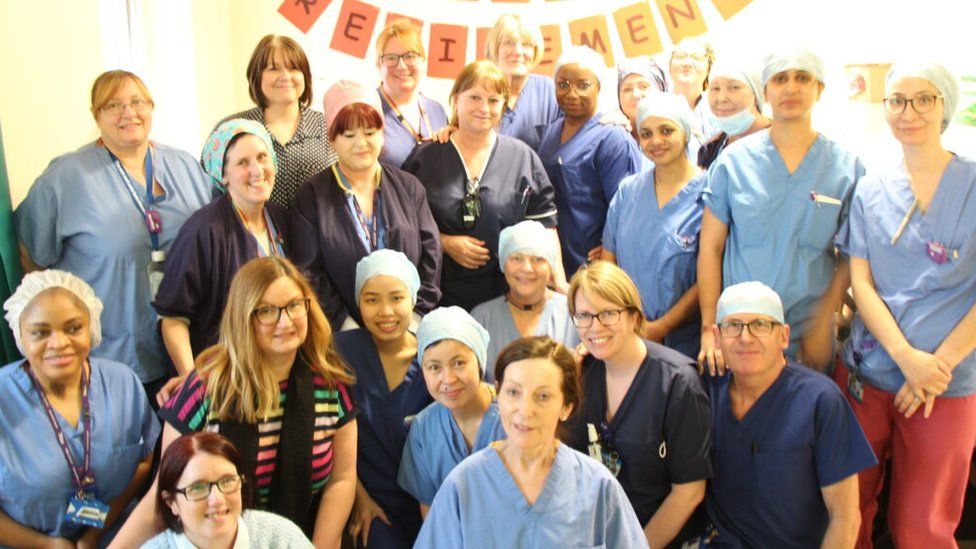 Long-serving Hartlepool nurse retires after 44 years - BBC News