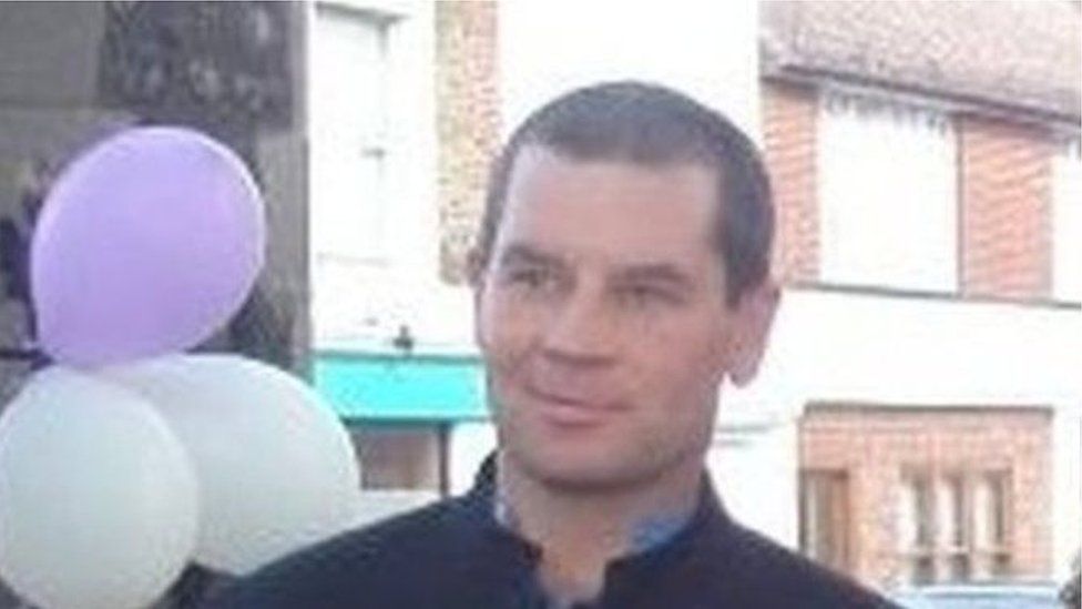 Wayne Letherby killing: Two men admit manslaughter - BBC News