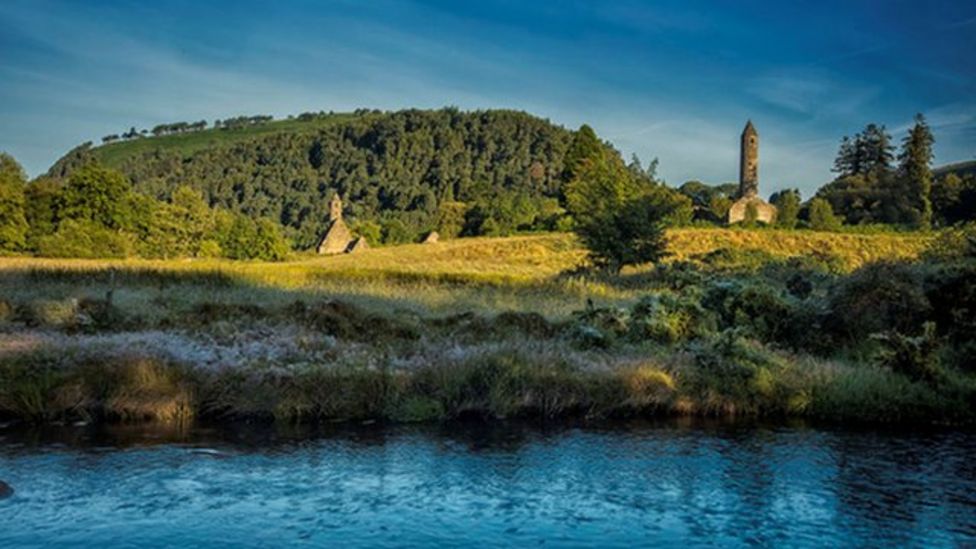 Pilgrim's Progress: Ireland's Camino-style journey - BBC News
