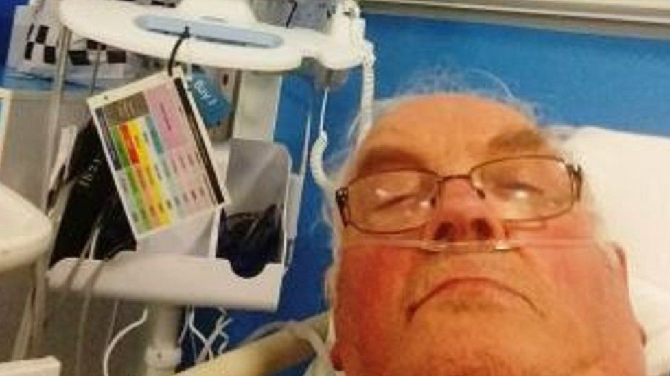 Covid: 'No excuse' for failings on New Cross Hospital ward - BBC News