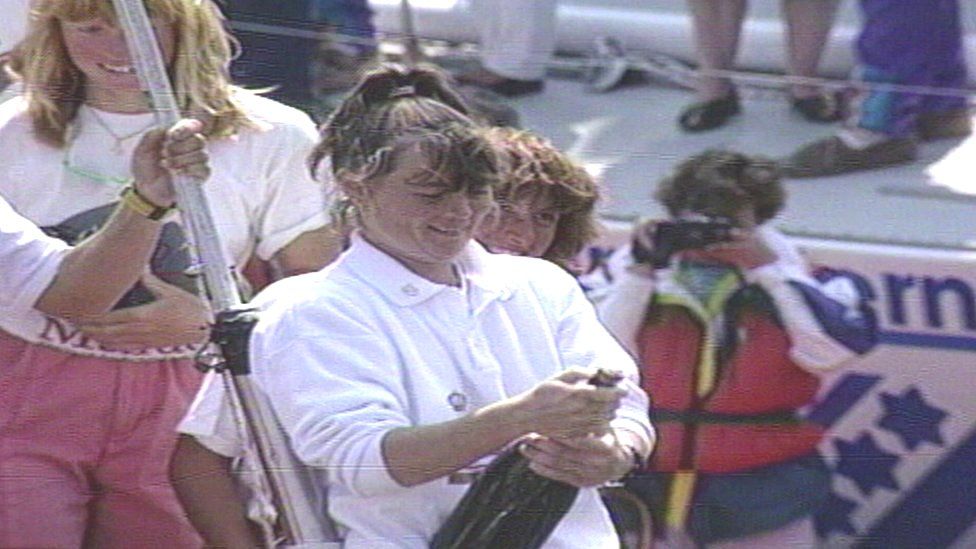 Tracy Edwards medal saved by mystery donor - BBC News