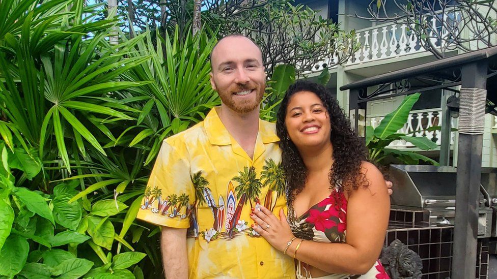 American couples choosing NI as elopement destination - BBC News