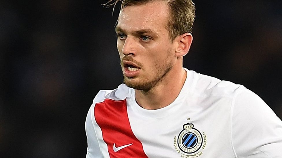 Laurens De Bock: Sunderland sign Leeds left-back on season-long loan ...