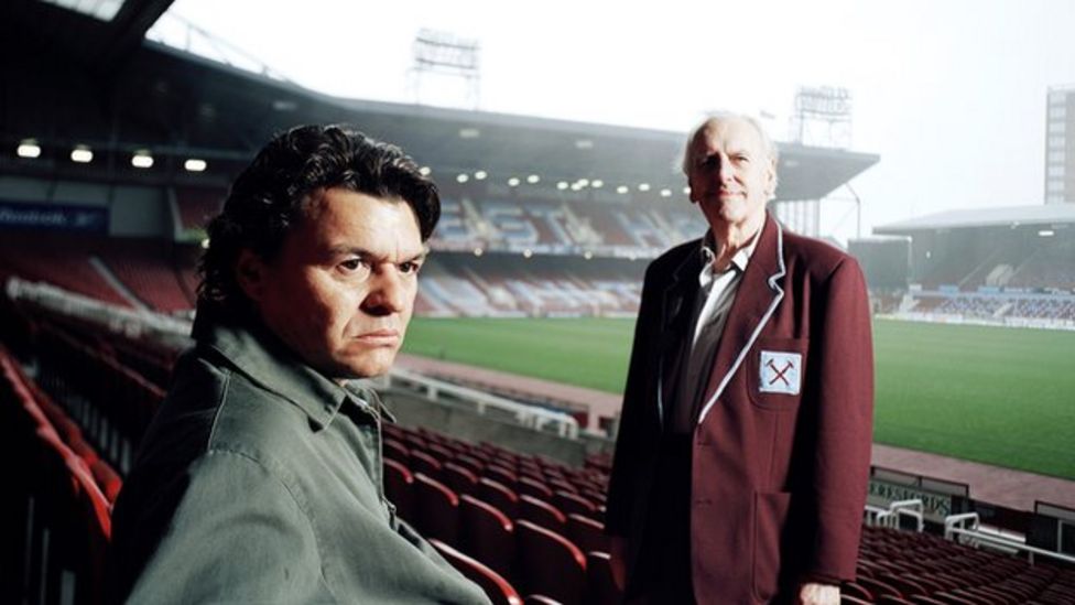 George Cole: A career in pictures - BBC News