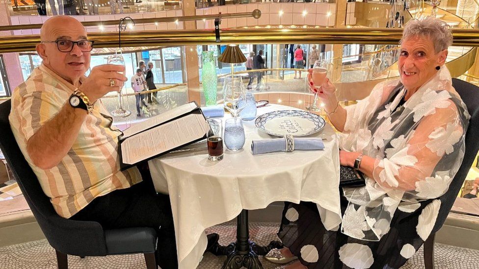 Leeds woman given terminal diagnosis after doctors missed tumour on ...