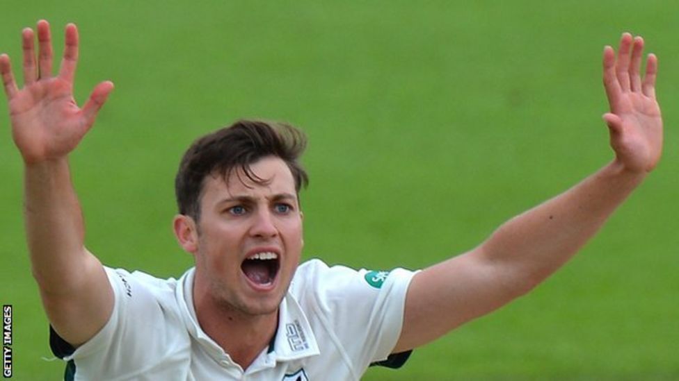 Derbyshire v Worcestershire: Joe Leach takes nine wickets in match to ...