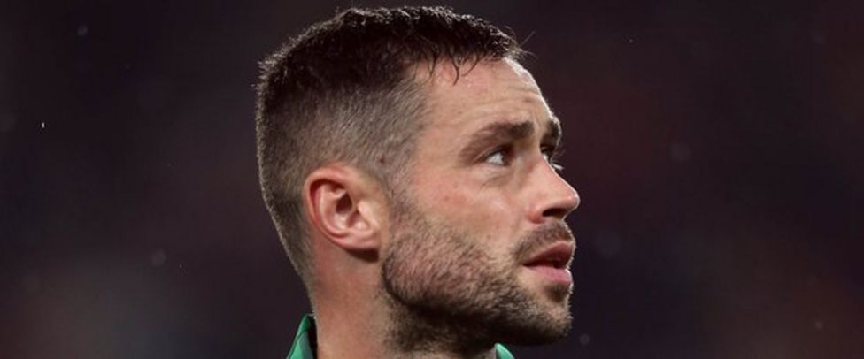 Damien Delaney claims 'no issue' with Republic's Roy Keane - BBC Sport