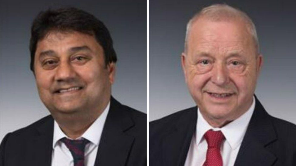 Leicester: Former Labour lord mayor defects to the Conservatives - BBC News