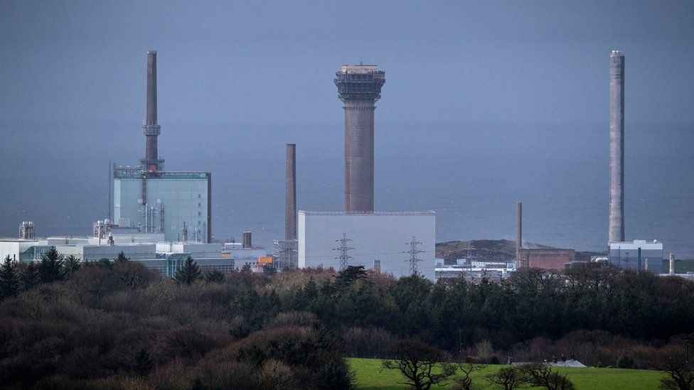 Sellafield nuclear site workers walk out on strike - BBC News