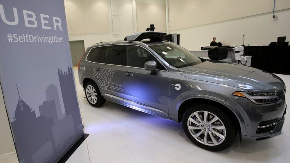 Uber launches artificial intelligence lab - BBC News