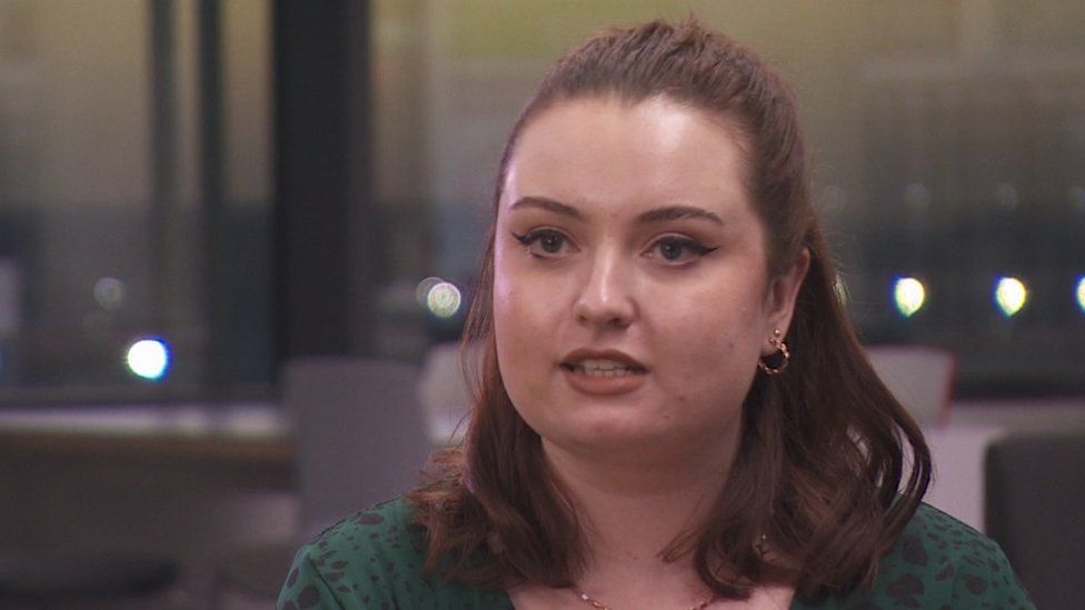 Hannah Brady's Instagram, Twitter & Facebook on IDCrawl