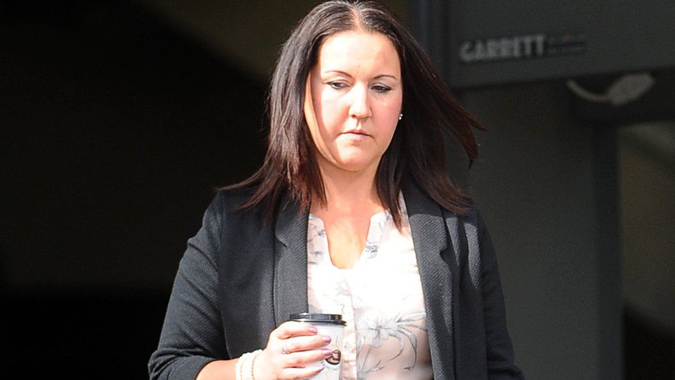 Abercarn woman Karen Seldon cleared of schoolboy sex charges - BBC News