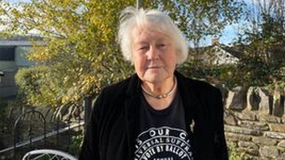 Welsh curriculum: Wales history teaching skills gap , says adviser ...