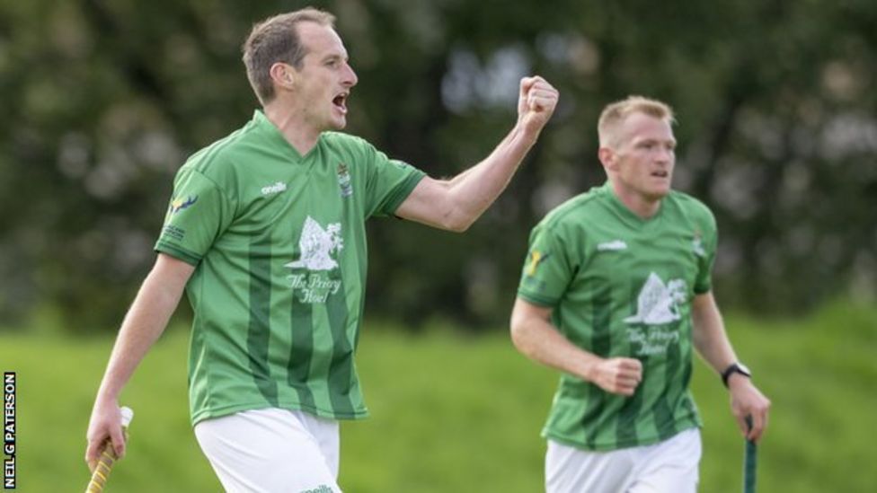 Beauly beat Inveraray to lift Ferguson Balliemore Cup - BBC Sport