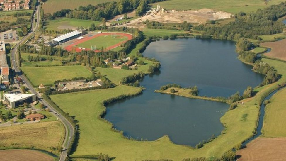 Watersport hope for new Connigbrook Lakes country park - BBC News