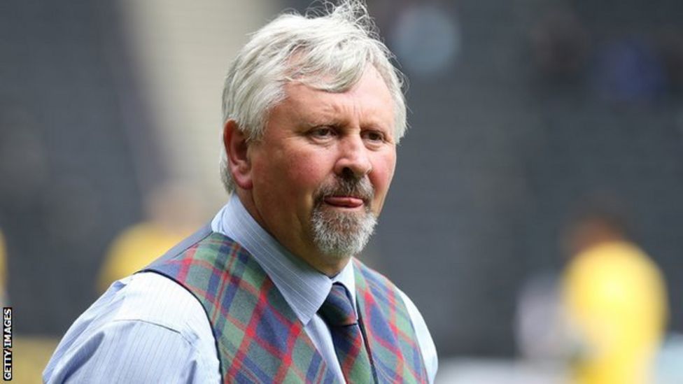 Yeovil Town: Paul Sturrock leaves League Two's bottom club - BBC Sport