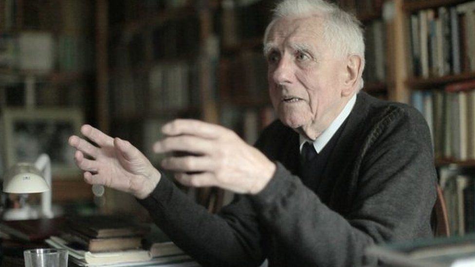 Dafydd Iwan, Cwm Rhyd y Rhosyn a chân enwog Men at Work - BBC Cymru Fyw