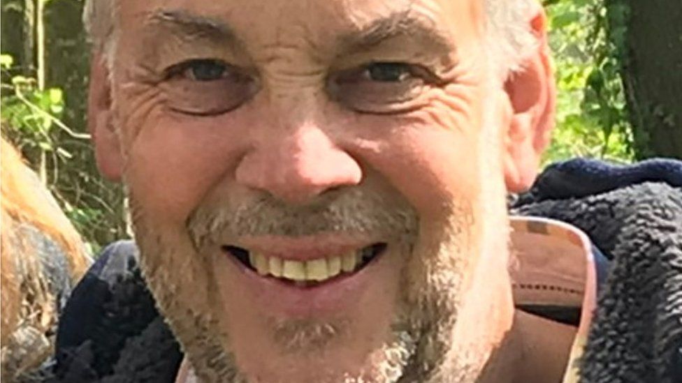 Dorset pub campaigner shortlisted for posthumous award - BBC News