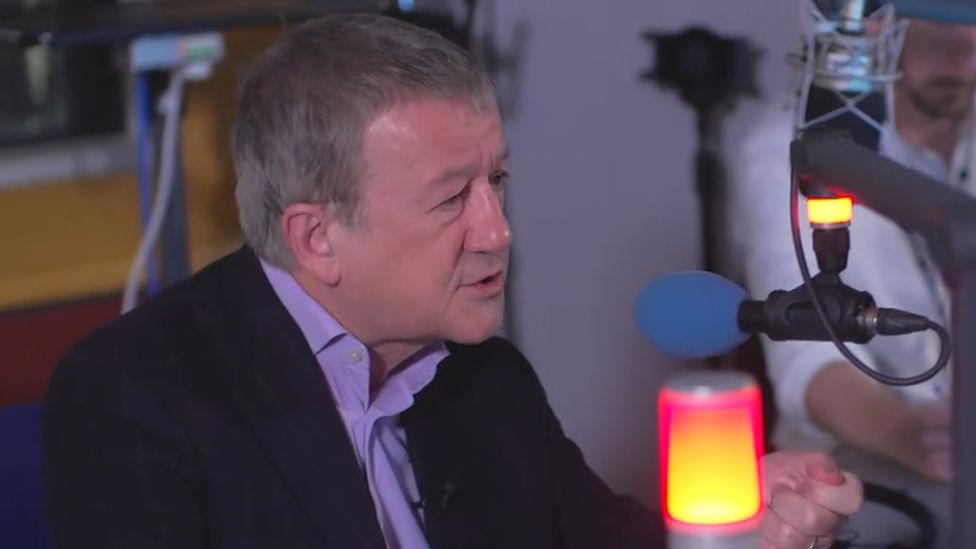 Secret indyref poll in 2014 'put Yes 4% ahead' - BBC News