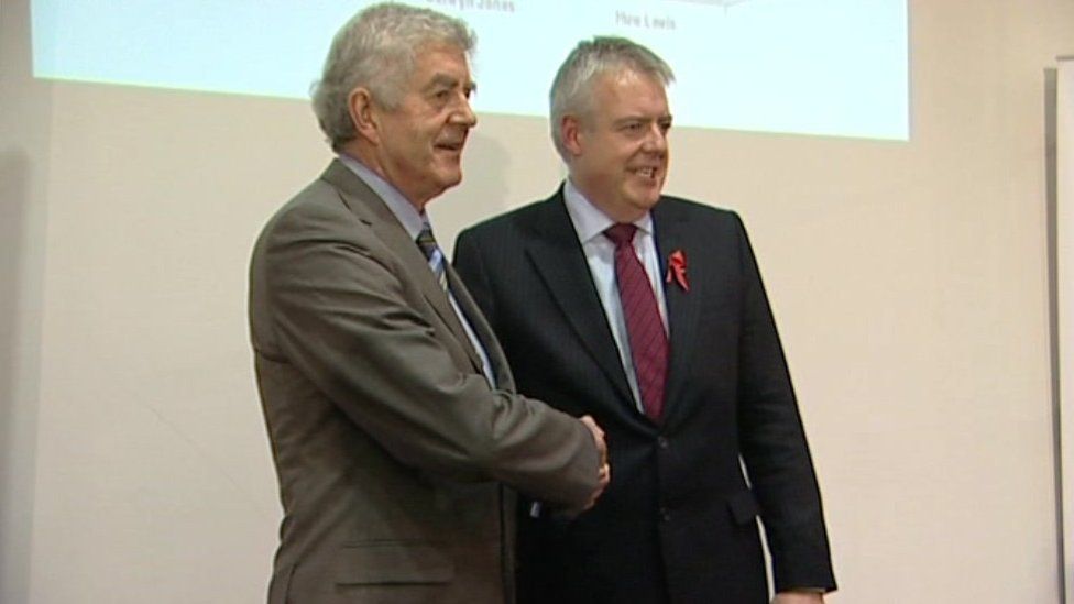Welsh Labour needs to be challenged in assembly, says ex-Labour MP ...