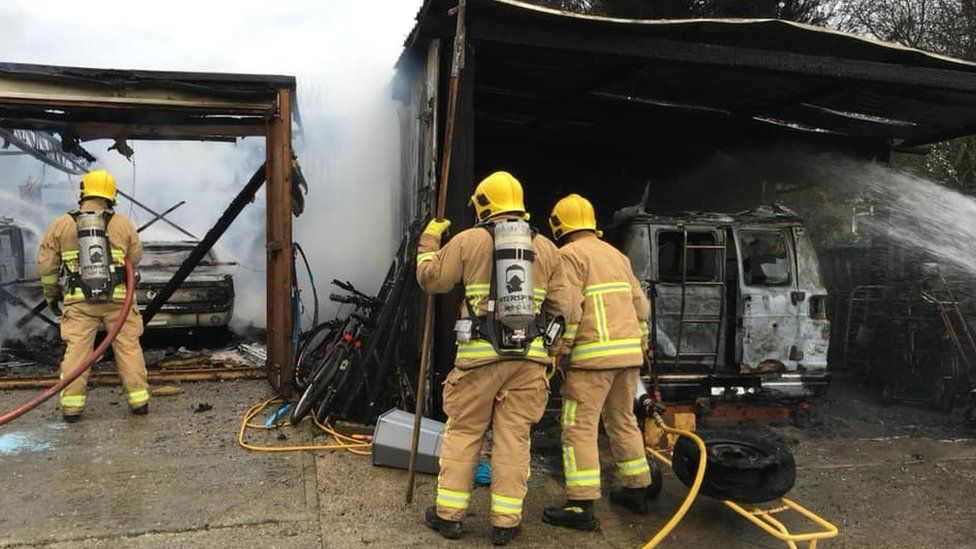 Fire crews battle Suffolk industrial unit blaze - BBC News
