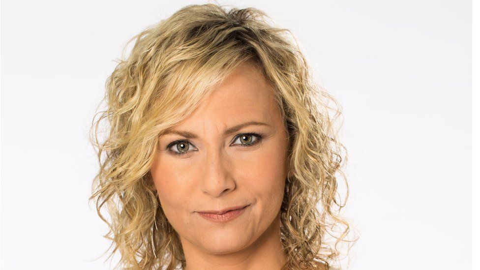 Catalan crisis: Two views about independence - BBC News