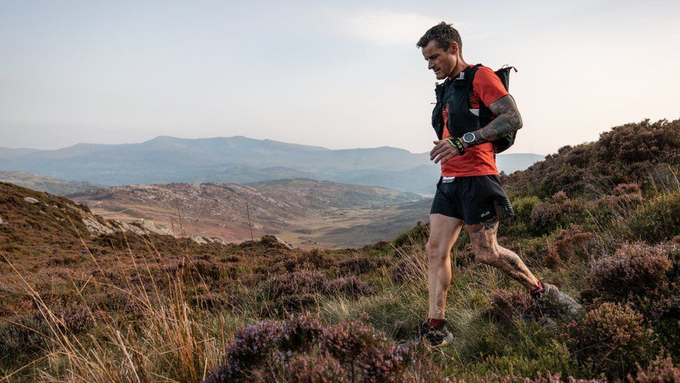 Oriel luniau: Ras Cefn y Ddraig 2023 // Photo gallery: The 2023 Dragon ...