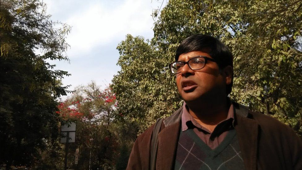 Student revolt: Inside India's volatile JNU campus - BBC News