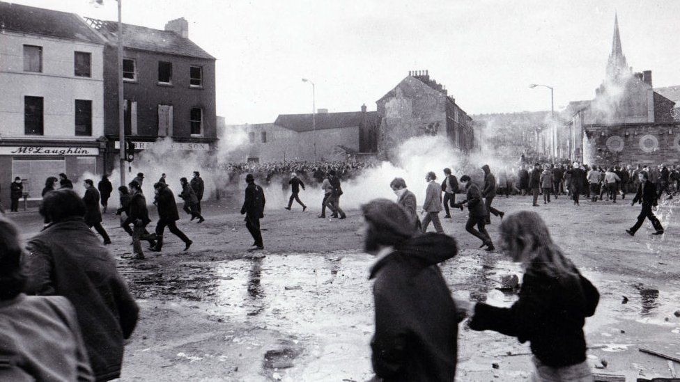 Northern Ireland: 50 years since Bloody Sunday - BBC Newsround