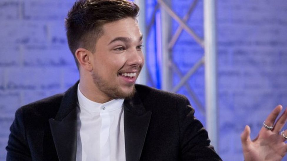 George Michael returns to the UK album chart top 10 - BBC News