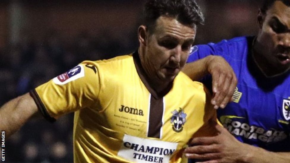 Matt Tubbs and Paul Reid: Pair rejoin National League Eastleigh - BBC Sport