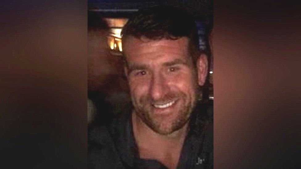 Simon Birch death: What happened at Christmas Day killing? - BBC News