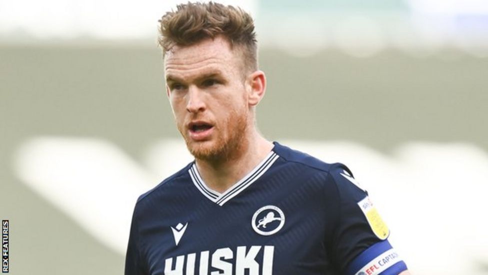 Alex Pearce: Millwall captain signs new contract - BBC Sport