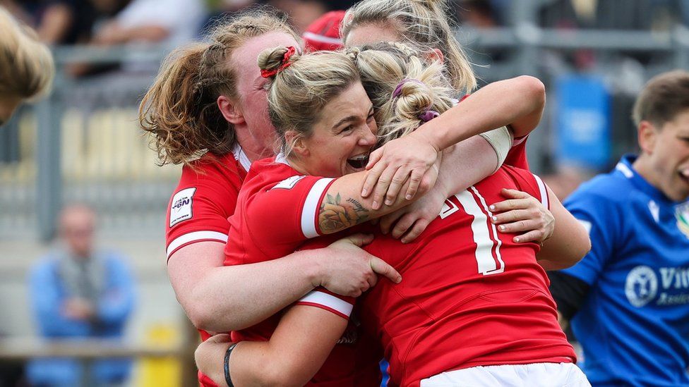 Pencampwriaeth y Chwe Gwlad: Yr Eidal 10-36 Cymru - BBC Cymru Fyw