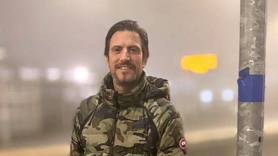 Northern rail franchise: 'The actual service is atrocious' - BBC News