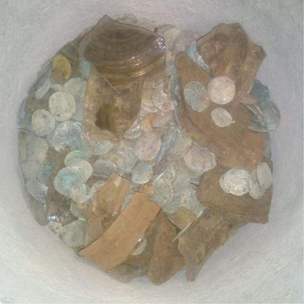 Buried treasure: Historical coin hoard found buried under a cottage ...