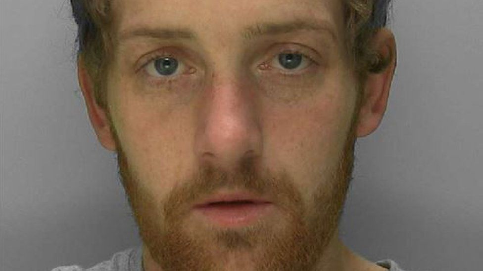 Cheltenham stab murderer Steven Sharpe jailed - BBC News