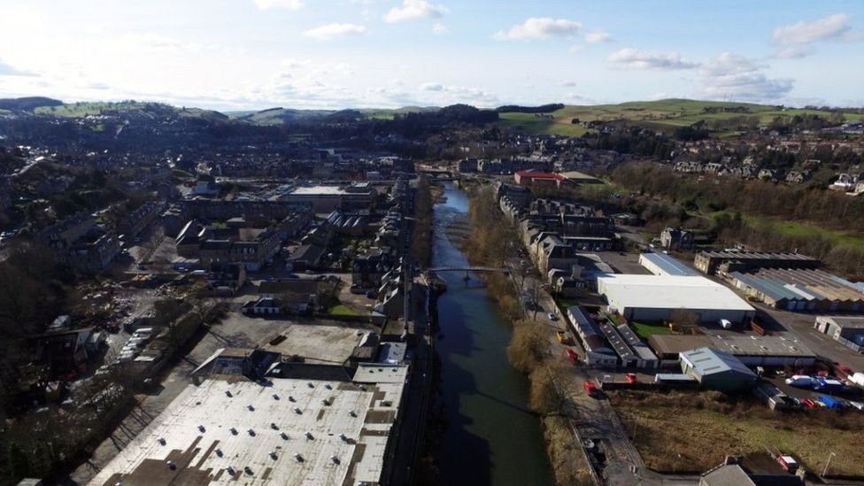 Hawick flood scheme secures funds - BBC News