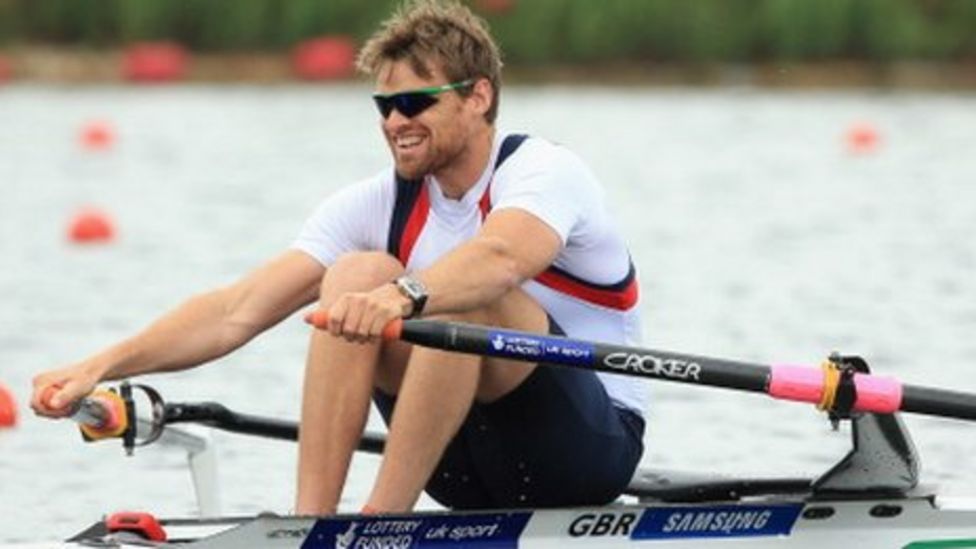 Northern Ireland rowers progress at European Championships - BBC Sport